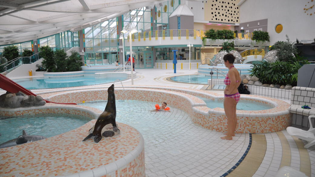 Kurfürstenbad Amberg öffnet wieder | Radio Ramasuri