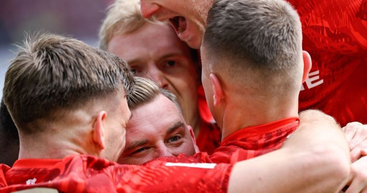 Kaiserslautern siegt klar gegen Schlusslicht Regensburg | Radio Ramasuri